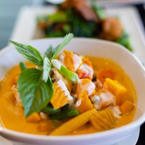 KINARA THAI - Updated July 2024 - 166 Photos & 295 Reviews - 1126 SW ...