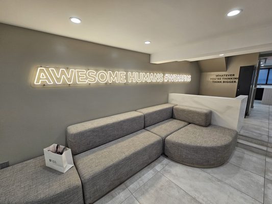 FIGS - Updated December 2025 - 22 Photos - 1625 Walnut St, Philadelphia ...