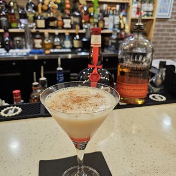 STATION 202 RESTAURANT & BAR - Updated June 2024 - 61 Photos & 16 ...