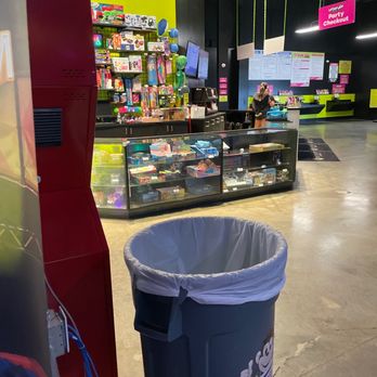 URBAN AIR TRAMPOLINE AND ADVENTURE PARK - Updated November 2025 - 43 ...