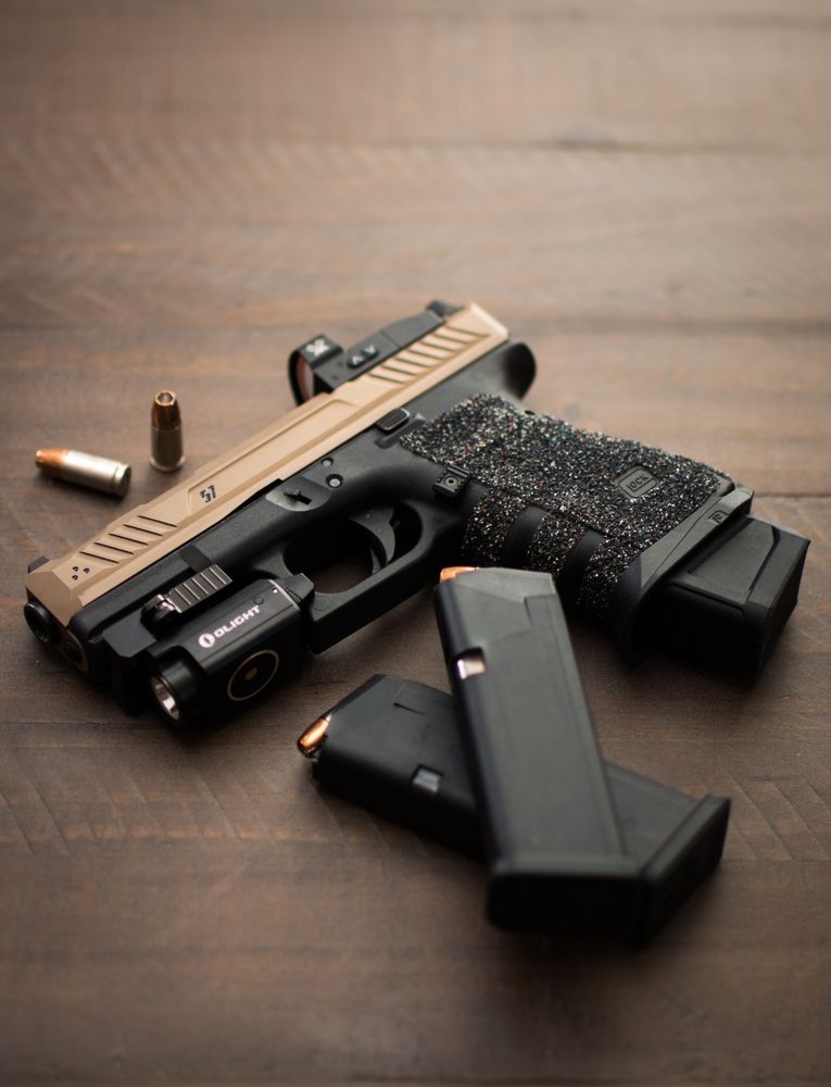 GUNS DIRECT - 134 Photos & 819 Reviews - 1521 W Magnolia Blvd, Burbank ...