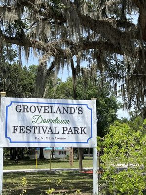 GROVELAND DOWNTOWN FESTIVAL PARK - Updated December 2024 - 14 Photos ...