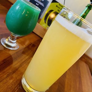 HALF BARREL BEER PROJECT - 105 Photos & 73 Reviews - 9650 Universal ...