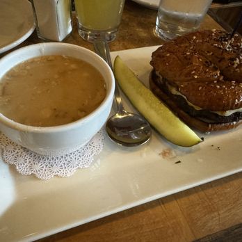 FARDOWNERS RESTAURANT - Updated September 2025 - 115 Photos & 235 ...