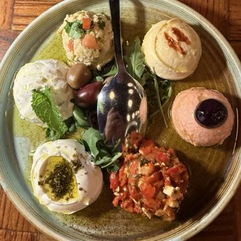 AGORA DC - Updated July 2025 - 2159 Photos & 1780 Reviews - 1527 17th ...