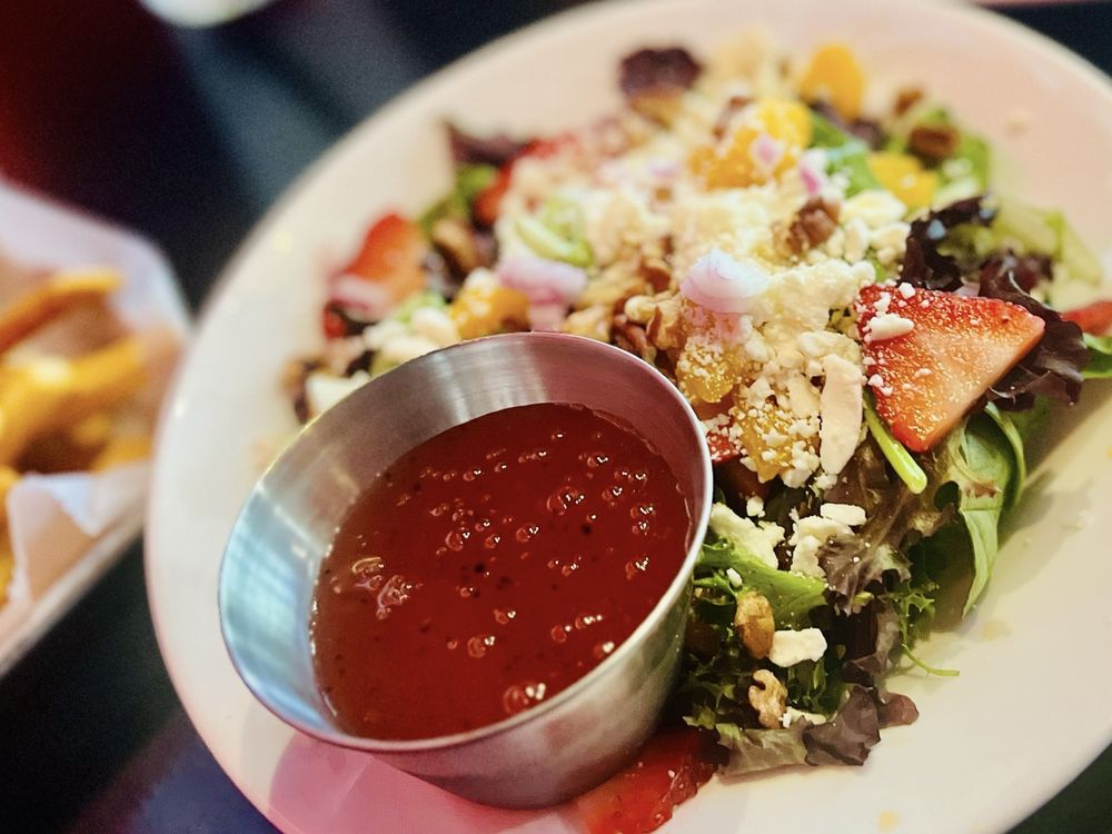 THE FLAMING FISH - Updated June 2024 - 162 Photos & 101 Reviews - 1250 ...