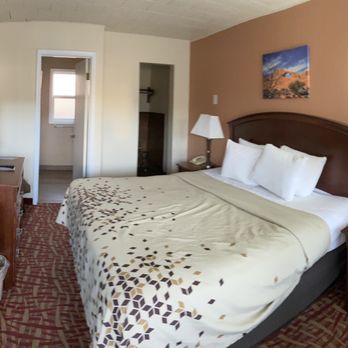 INCA INN MOTEL - Updated June 2024 - 80 Photos & 89 Reviews - 570 N ...