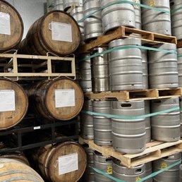BRAVERY BREWING - Updated August 2025 - 303 Photos & 291 Reviews ...