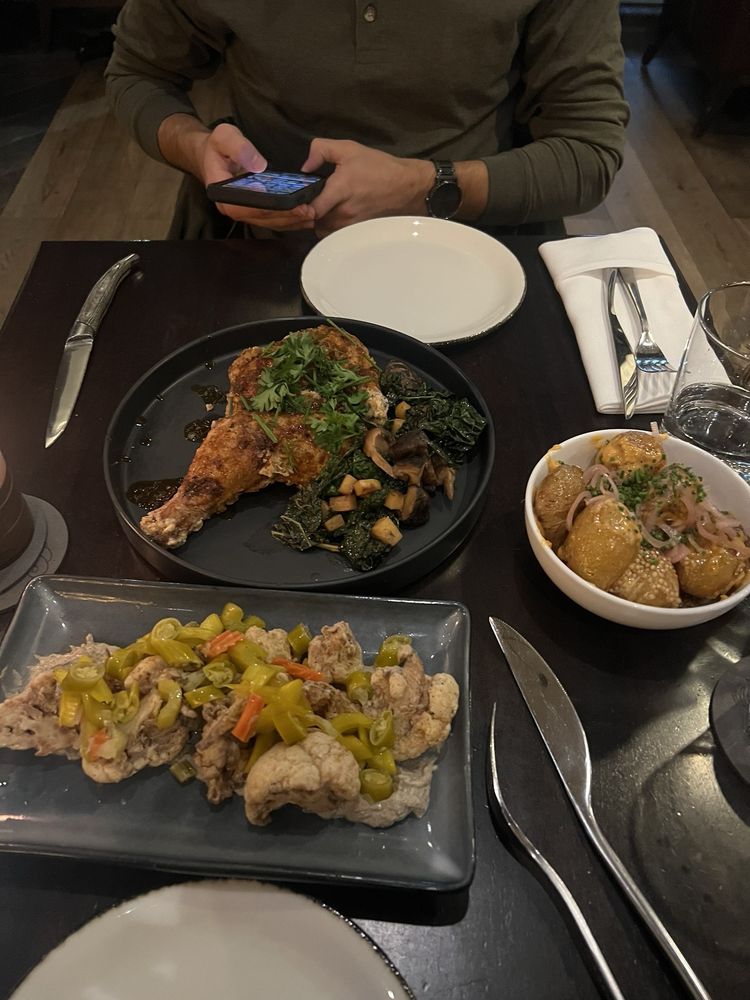 THE APPARATUS ROOM - Updated May 2025 - 1618 Photos & 841 Reviews - 250 ...