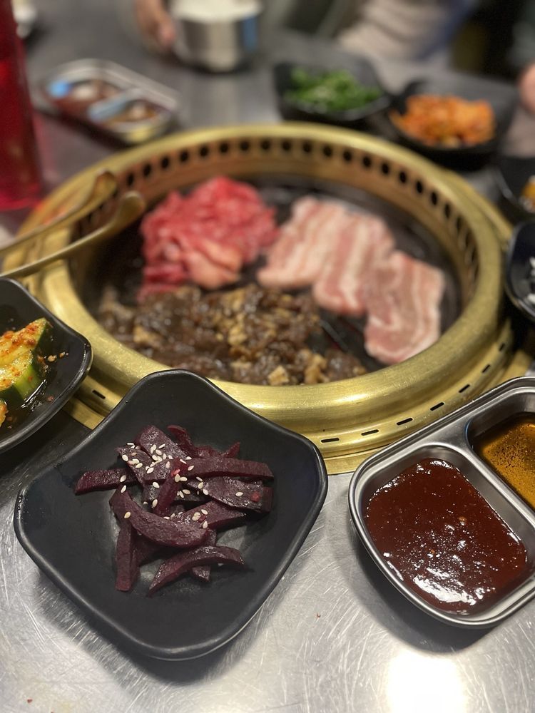 GOGI YOGI - Updated June 2026 - 394 Photos & 383 Reviews - 1921 8th St ...