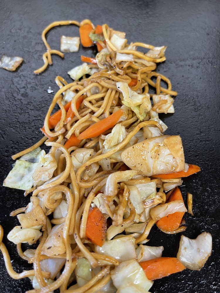 BOMB PINOY - Updated August 2025 - 18 Photos - 2627 Broad St ...