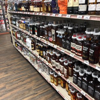 TUSAYAN GENERAL STORE - Updated December 2025 - 57 Photos & 73 Reviews ...