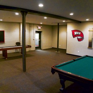 CARDINAL TOWNE - 26 Photos - Apartments - 325 West Cardinal Blvd ...