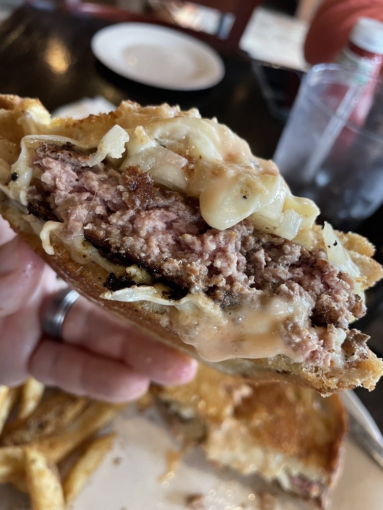 HOGSHEAD CAFE - Updated June 2025 - 925 Photos & 577 Reviews - 8902 W ...