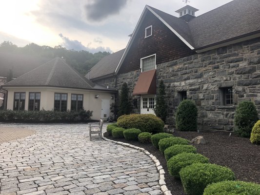 SMOKE RISE VILLAGE INN - 29 Photos & 41 Reviews - 9 Perimeter Rd ...