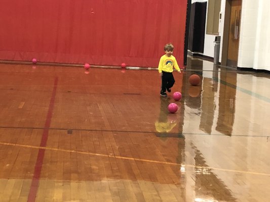 WILLIAM G. WHITE JR. FAMILY YMCA - 10 Photos & 14 Reviews - 775 W End ...