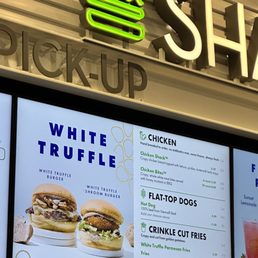 SHAKE SHACK WESTFIELD OAKRIDGE - Updated October 2025 - 130 Photos ...