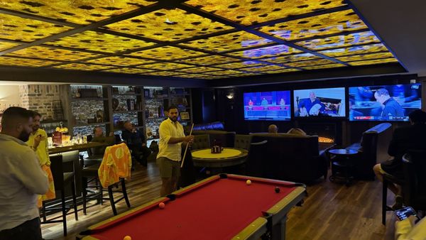 RED PHONE BOOTH - Updated January 2026 - 121 Photos & 67 Reviews - 1010 ...