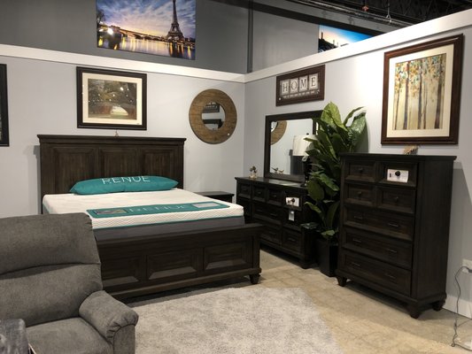 LAKE EFFECT FURNITURE AND MATTRESS - Updated December 2025 - 37 Photos ...