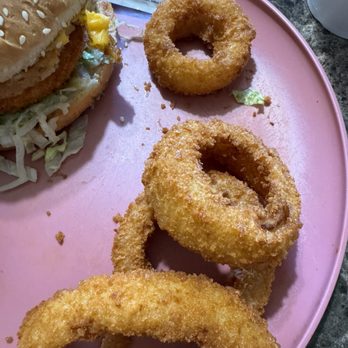 TRIANGLE BURGERS - Updated September 2025 - 31 Photos & 21 Reviews ...