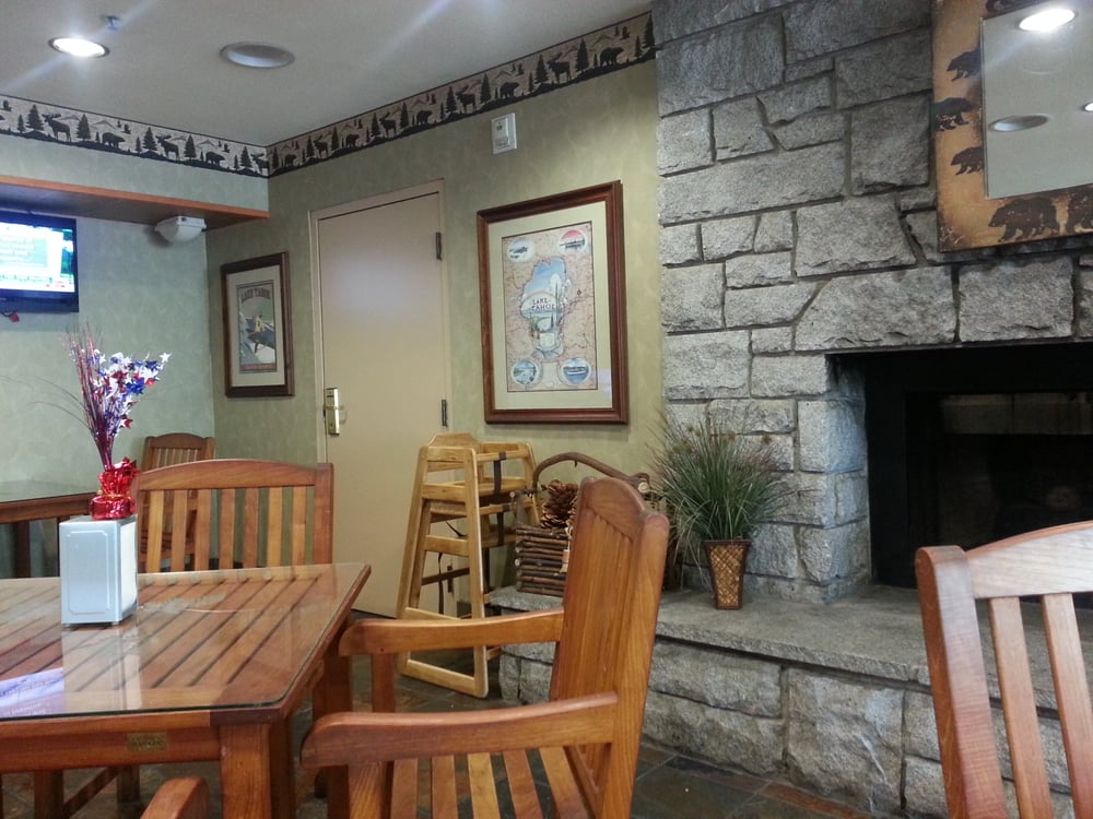 THE RIDGE CLUB DELI - Updated June 2025 - 15 Photos - 400 Ridge Club Dr ...