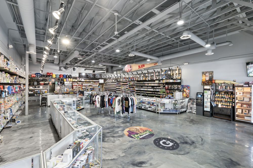 ARIZONA SMOKERS - Updated August 2025 - 25 Photos - 5929 W Peoria Ave ...