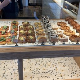 HOHL - Updated March 2025 - 29 Photos & 10 Reviews - 219 N Boundary St ...