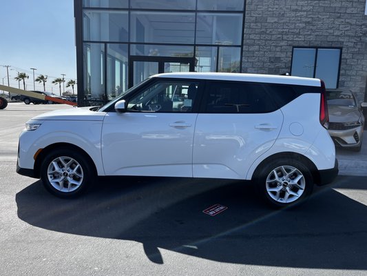 VALLEY KIA OF FONTANA - Updated September 2025 - 304 Photos & 684 ...