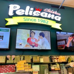 FOOD GALLERY 32 - Updated May 2026 - 1975 Photos & 967 Reviews - 11 W ...