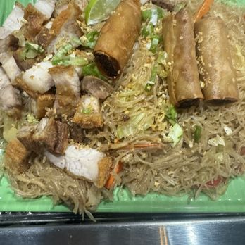 TAMBAYAN FILIPINO FOOD - Updated July 2024 - 45 Photos & 16 Reviews ...