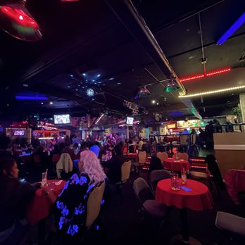 CROCODILES NIGHTCLUB - Updated July 2025 - 53 Photos & 141 Reviews ...