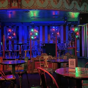 UNICORN - 1247 Photos & 1196 Reviews - 1118 E Pike St, Seattle, WA ...