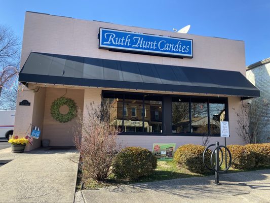 RUTH HUNT CANDY - Updated December 2025 - 80 Photos & 34 Reviews - 213 ...