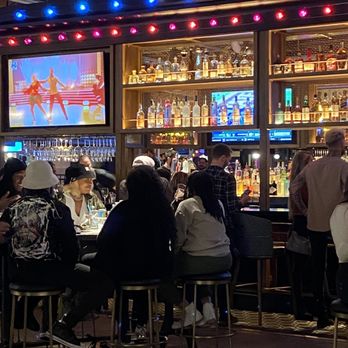 PUTTSHACK - DENVER - Updated July 2024 - 266 Photos & 156 Reviews ...