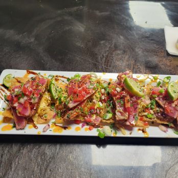 SPLIT SOCIAL KITCHEN with 127 real customer photos - Updated August ...