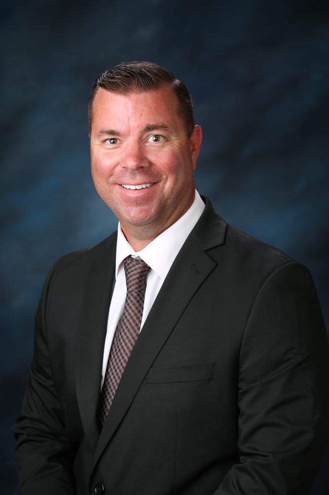 CHRISTOPHER WHITE - Contact Agent - Moorpark, California - Real Estate ...