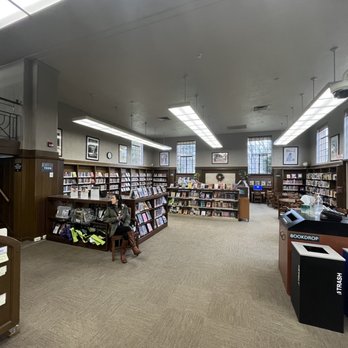 SACRAMENTO PUBLIC LIBRARY - MCKINLEY - Updated October 2025 - 36 Photos ...