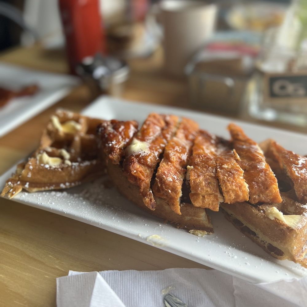 The Best 10 Restaurants Near Great Lakes Crossing Outlets In Auburn