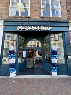 THE BAKED BEAR - Updated December 2025 - 185 Photos & 94 Reviews - 319 ...