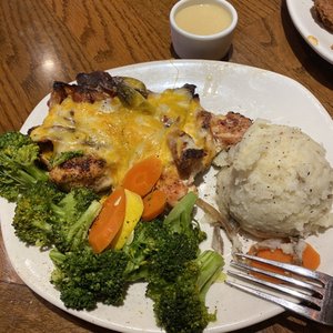OUTBACK STEAKHOUSE - 65 Photos & 49 Reviews - Steakhouses - 5001 Oscar ...