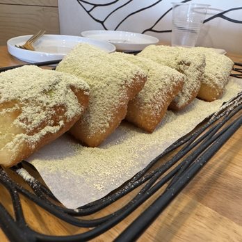 MOIGNET A SOCIAL CAFE - Updated October 2025 - 1287 Photos & 319 ...