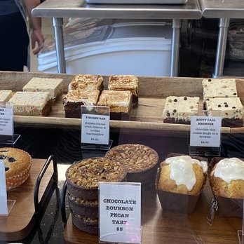 FLUFF BAKE BAR - 541 Photos & 441 Reviews - 1701 West 15th St, Houston ...