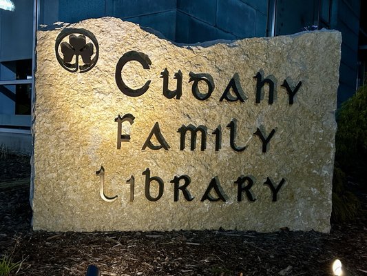CUDAHY FAMILY LIBRARY - Updated July 2025 - 83 Photos - 3500 Library Dr ...