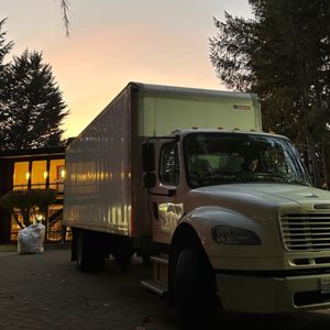 CAN’T STOP MOVING - 53 Photos & 609 Reviews - 4044 23rd Ave W, Seattle ...