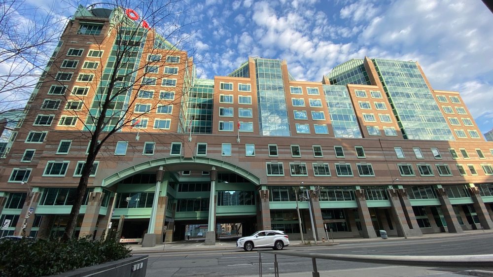 ROGERS PLUS - Updated November 2024 - 19 Photos & 320 Reviews - 333 ...