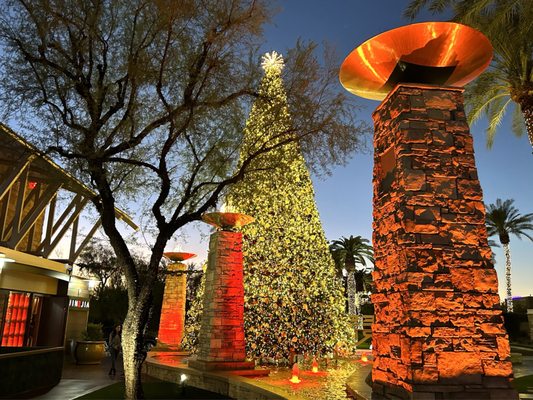 DESERT RIDGE MARKETPLACE - Updated December 2025 - 122 Photos & 22 ...