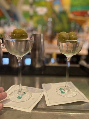 REFUEL BAR & RESTAURANT - Updated October 2025 - 46 Photos & 27 Reviews ...