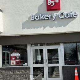85°C BAKERY CAFE-ARROWHEAD RANCH - Updated July 2025 - 115 Photos & 52 ...