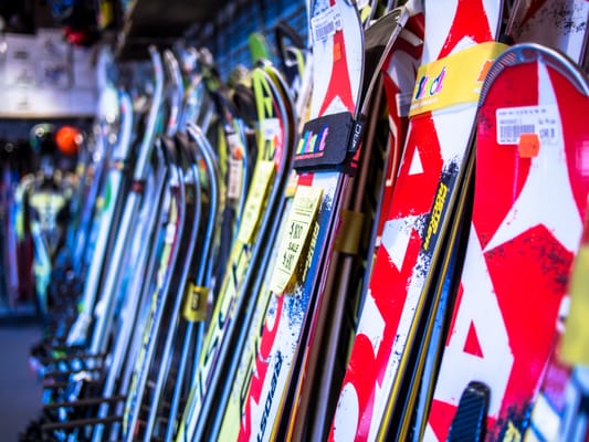 KUNSTADT SPORTS - Updated October 2025 - 10 Reviews - 462 Hazeldean ...