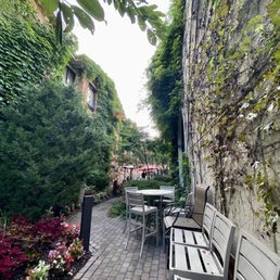 CALANDRA’S MEDITERRANEAN GRILL - Updated July 2025 - 190 Photos & 235 ...